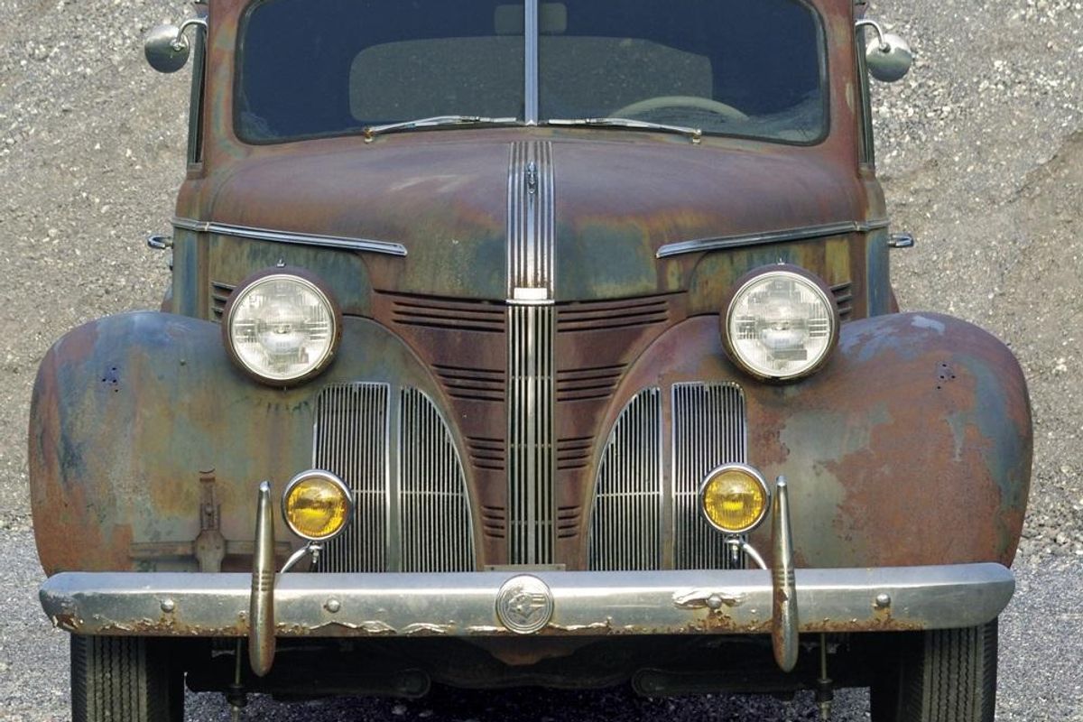 Classic Cars: Preserving the Beauty of Automotive History - Luuxu